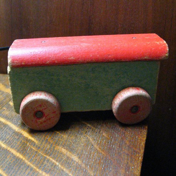 Wooden Toy Train | Accessories | Americana Vintage Wood Train Car Toy ...